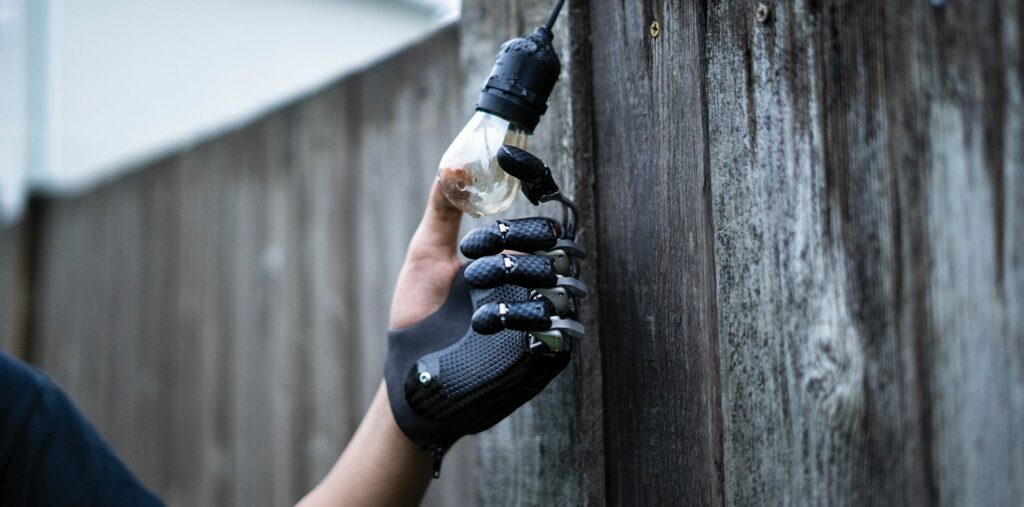 GripLock Finger - Naked Prosthetics